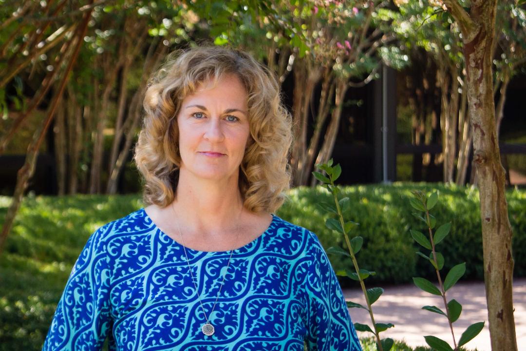 New Authors Alert – Cate Hart